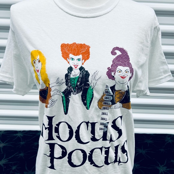 Gildan | Tops | Nwt Hocus Pocus Tshirt | Poshmark